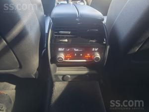 White BMW 640 2018 in Riga, with an engine capacity of 3.00 L and mileage of 140 thousand km for 33000 €, photo 12 on AUTOMOTO.COM.LV