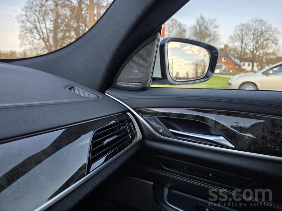 White BMW 640 2018 in Riga, with an engine capacity of 3.00 L and mileage of 140 thousand km for 33000 €, photo 20 on AUTOMOTO.COM.LV