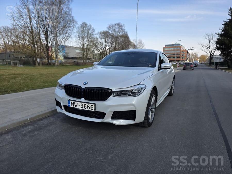 White BMW 640 2018 in Riga, with an engine capacity of 3.00 L and mileage of 140 thousand km for 33000 €, photo 23 on AUTOMOTO.COM.LV