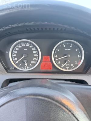 Melns BMW 645 2004 Liepāja, ar dzinēja tilpumu 4.40 L un nobraukumu 233 tūkst. km par 7900 €, foto 10 vietnē AUTOMOTO.COM.LV