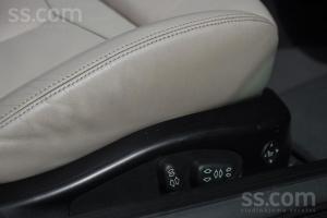 Black BMW 645 2004 in Riga, with an engine capacity of 4.40 L and mileage of 115 thousand km for 10990 €, photo 19 on AUTOMOTO.COM.LV