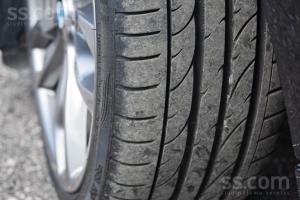 Black BMW 645 2004 in Riga, with an engine capacity of 4.40 L and mileage of 115 thousand km for 10990 €, photo 21 on AUTOMOTO.COM.LV