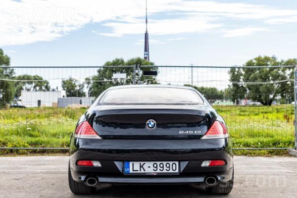 Black BMW 645 2003 in Riga, with an engine capacity of 4.40 L and mileage of 155 thousand km for 12900 €, photo 5 on AUTOMOTO.COM.LV
