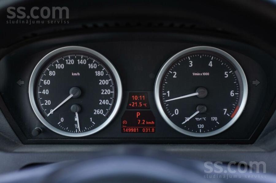 Black BMW 645 2003 in Riga, with an engine capacity of 4.40 L and mileage of 167 thousand km for 14990 €, photo 19 on AUTOMOTO.COM.LV