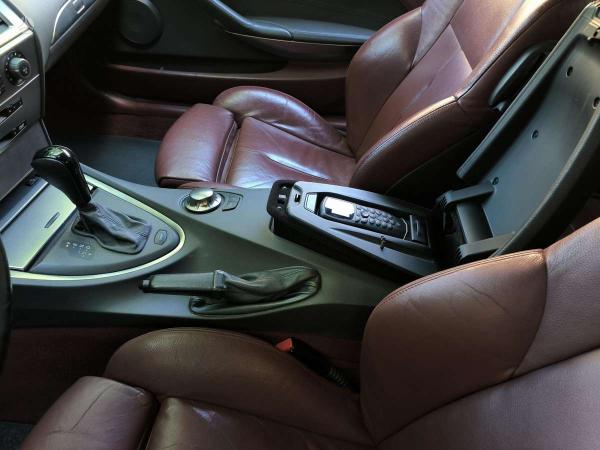 Black BMW 645 2004 in Vilnius, with an engine capacity of 4.40 L and mileage of 360 thousand km for 6500 €, photo 9 on AUTOMOTO.COM.LV