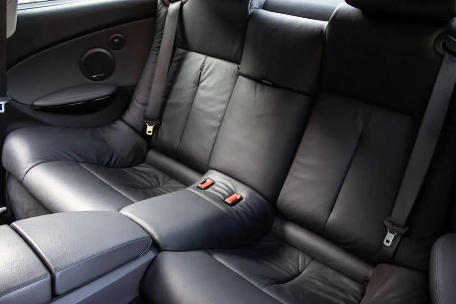 Pelēks BMW 645 2004 Rīga, ar dzinēja tilpumu 4.40 L un nobraukumu 216 tūkst. km par 15990 €, foto 12 vietnē AUTOMOTO.COM.LV