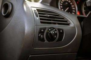 Pelēks BMW 645 2004 Rīga, ar dzinēja tilpumu 4.40 L un nobraukumu 216 tūkst. km par 15990 €, foto 23 vietnē AUTOMOTO.COM.LV