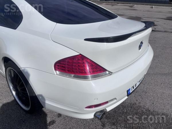 Balts BMW 645 2004 Rīga, ar dzinēja tilpumu 4.40 L un nobraukumu 91 tūkst. km par 10500 €, foto 9 vietnē AUTOMOTO.COM.LV