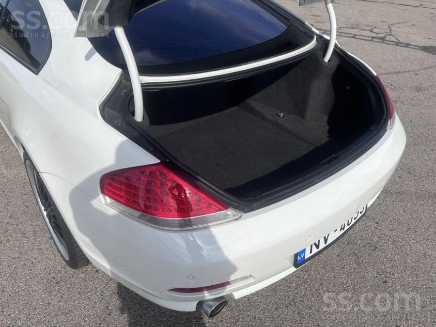 Balts BMW 645 2004 Rīga, ar dzinēja tilpumu 4.40 L un nobraukumu 91 tūkst. km par 10500 €, foto 25 vietnē AUTOMOTO.COM.LV