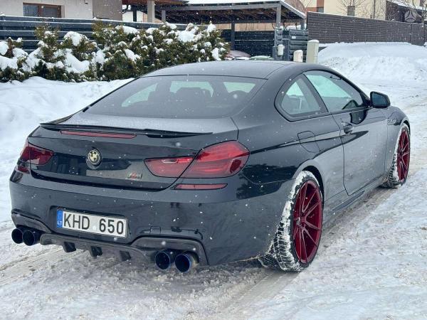 Black BMW 650 2012 in Vilnius, with an engine capacity of 4.40 L and mileage of 160 thousand km for 14999 €, photo 5 on AUTOMOTO.COM.LV