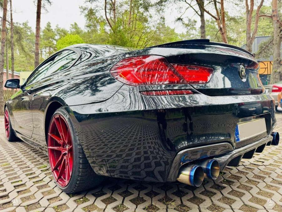 Black BMW 650 2012 in Kaunas, with an engine capacity of 4.40 L and mileage of 168 thousand km for 10999 €, photo 16 on AUTOMOTO.COM.LV