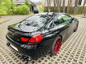 Melns BMW 650 2012 Kauņa, ar dzinēja tilpumu 4.40 L un nobraukumu 168 tūkst. km par 10000 €, foto 5 vietnē AUTOMOTO.COM.LV