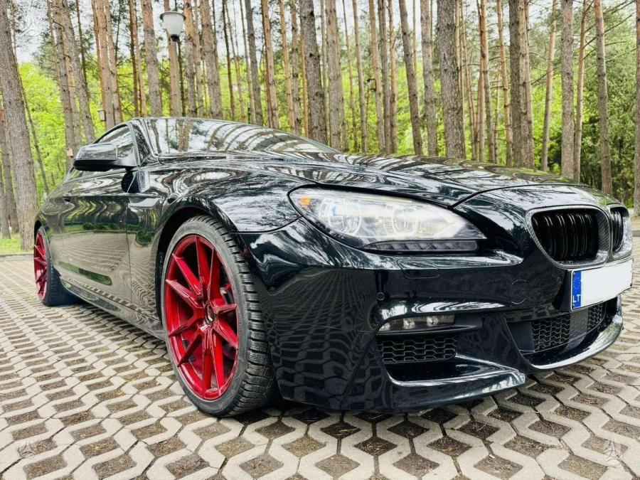 Melns BMW 650 2012 Kauņa, ar dzinēja tilpumu 4.40 L un nobraukumu 168 tūkst. km par 10000 €, foto 23 vietnē AUTOMOTO.COM.LV