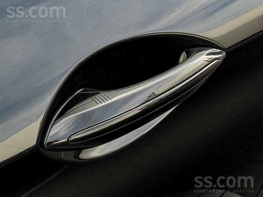 Black BMW 650 2013 in Riga, with an engine capacity of 4.40 L and mileage of 0 thousand km for 17490 €, photo 16 on AUTOMOTO.COM.LV