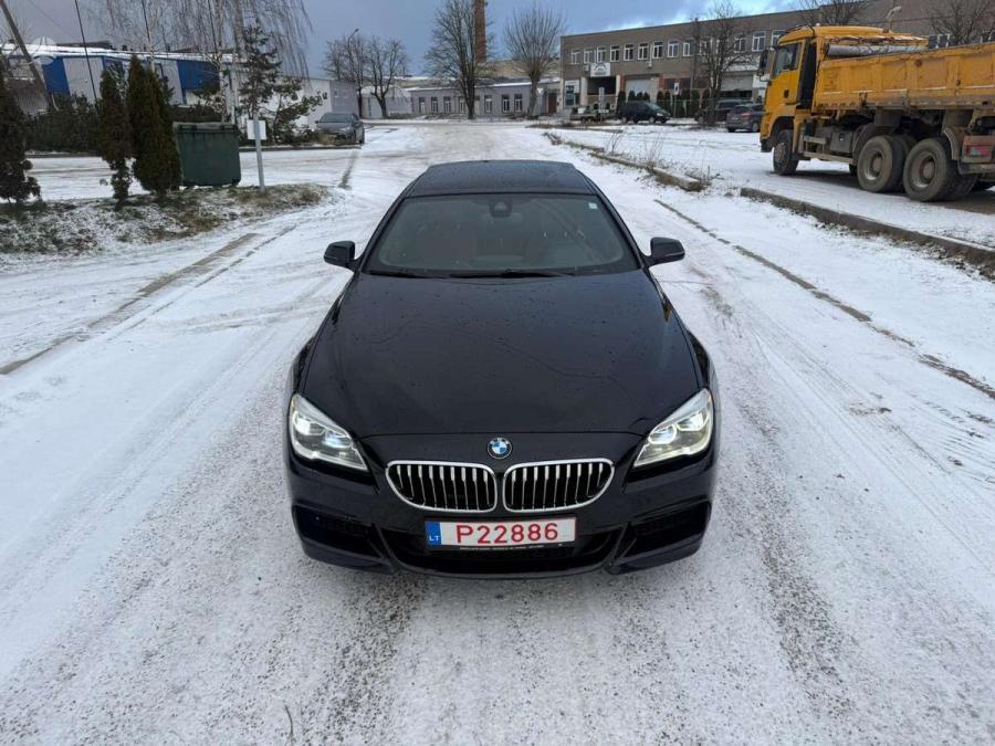 Black BMW 650 2016 in Marijampole, with an engine capacity of 4.40 L and mileage of 170 thousand km for 17499 €, photo 11 on AUTOMOTO.COM.LV