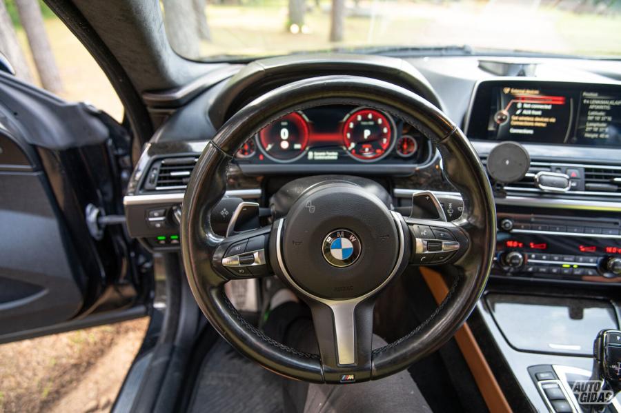 Melns BMW 650 2016 Skuodas, ar dzinēja tilpumu 4.40 L un nobraukumu 205 tūkst. km par 19999 €, foto 17 vietnē AUTOMOTO.COM.LV