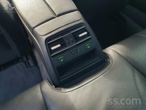 Black BMW 650 2013 in Riga, with an engine capacity of 4.40 L and mileage of 215 thousand km for 9650 €, photo 26 on AUTOMOTO.COM.LV
