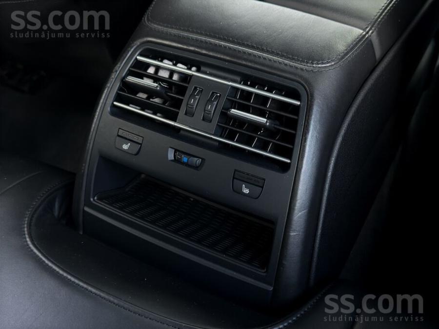 Melns BMW 650 2013 Rīga, ar dzinēja tilpumu 4.40 L un nobraukumu 69 tūkst. km par 26990 €, foto 15 vietnē AUTOMOTO.COM.LV