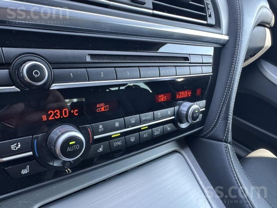 Melns BMW 650 2015 Rīga, ar dzinēja tilpumu 4.40 L un nobraukumu 115 tūkst. km par 22450 €, foto 17 vietnē AUTOMOTO.COM.LV