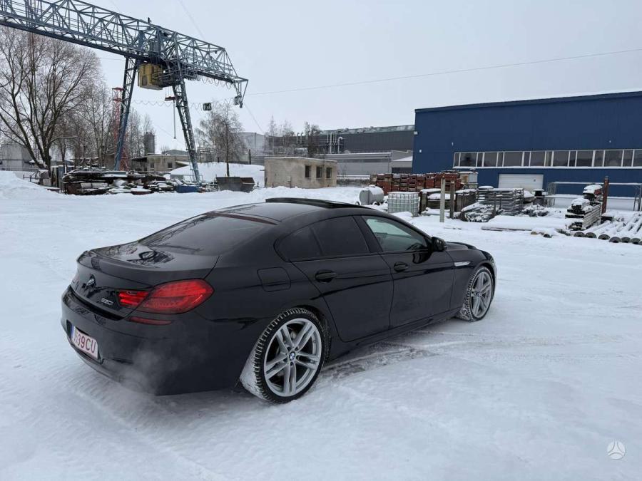 Black BMW 650 2016 in Marijampole, with an engine capacity of 4.40 L and mileage of 174 thousand km for 18700 €, photo 3 on AUTOMOTO.COM.LV