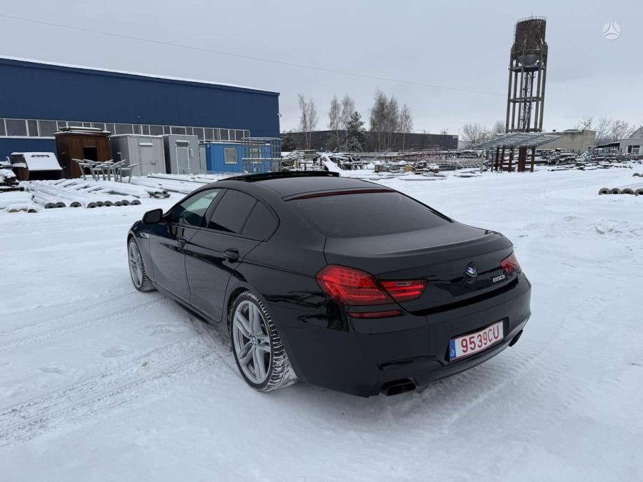Black BMW 650 2016 in Marijampole, with an engine capacity of 4.40 L and mileage of 174 thousand km for 18700 €, photo 4 on AUTOMOTO.COM.LV