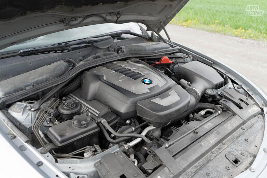 Pelēks BMW 650 2006 Kauņa, ar dzinēja tilpumu 4.80 L un nobraukumu 234 tūkst. km par 18500 €, foto 20 vietnē AUTOMOTO.COM.LV