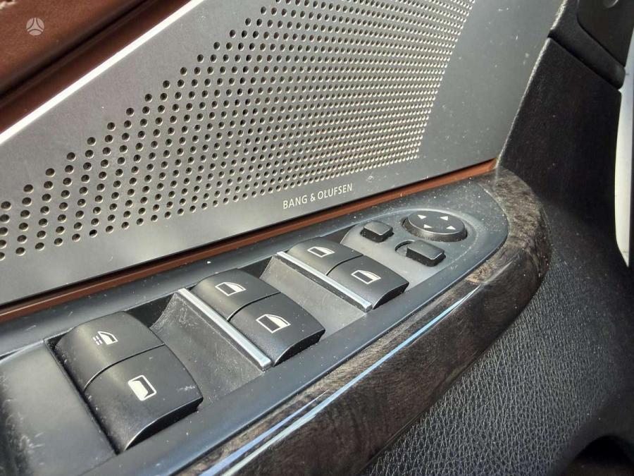 Balts BMW 650 2012 Kauņa, ar dzinēja tilpumu 4.40 L un nobraukumu 134 tūkst. km par 9950 €, foto 21 vietnē AUTOMOTO.COM.LV