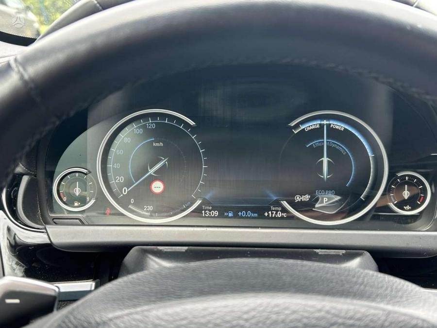 Balts BMW 650 2013 Kauņa, ar dzinēja tilpumu 4.40 L un nobraukumu 210 tūkst. km par 21000 €, foto 14 vietnē AUTOMOTO.COM.LV
