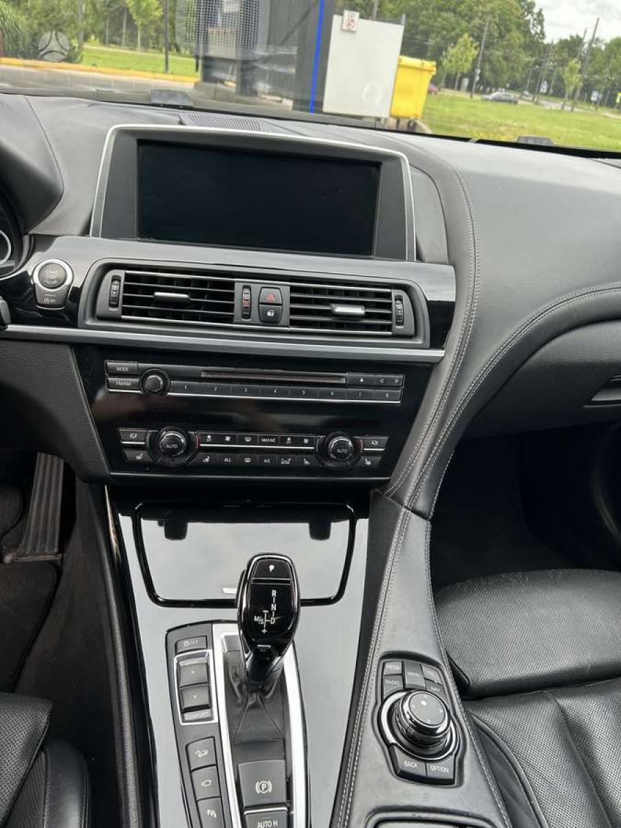 Balts BMW 650 2013 Kauņa, ar dzinēja tilpumu 4.40 L un nobraukumu 210 tūkst. km par 21000 €, foto 21 vietnē AUTOMOTO.COM.LV