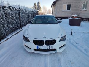 White BMW 650 2007 in Marijampole, with an engine capacity of 4.80 L and mileage of 270 thousand km for 5200 €, photo 8 on AUTOMOTO.COM.LV