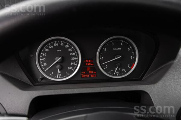 Balts BMW 650 2008 Jelgava, ar dzinēja tilpumu 4.80 L un nobraukumu 108 tūkst. km par 15022 €, foto 7 vietnē AUTOMOTO.COM.LV