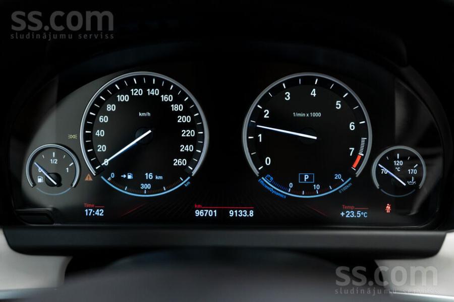 Balts BMW 650 2012 Rīga, ar dzinēja tilpumu 4.40 L un nobraukumu 97 tūkst. km par 19500 €, foto 8 vietnē AUTOMOTO.COM.LV
