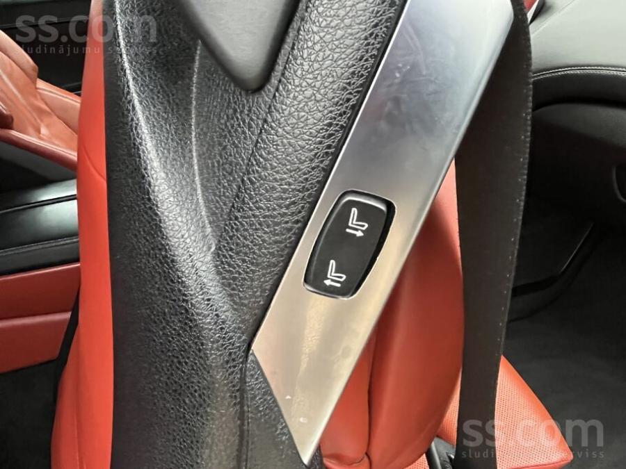 Balts BMW 650 2013 Rīga, ar dzinēja tilpumu 4.40 L un nobraukumu 0 tūkst. km par 15990 €, foto 15 vietnē AUTOMOTO.COM.LV