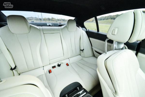 Balts BMW 650 2015 Kauņa, ar dzinēja tilpumu 4.40 L un nobraukumu 193 tūkst. km par 16800 €, foto 9 vietnē AUTOMOTO.COM.LV