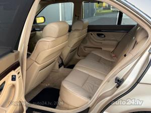 Smilšu krāsa BMW 7 Series 1998 Tallina, ar dzinēja tilpumu 3.50 L un nobraukumu 195 tūkst. km par 9900 €, foto 11 vietnē AUTOMOTO.COM.LV