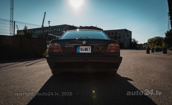 Black BMW 7 Series 1995 in Tallinn, with an engine capacity of 4.00 L and mileage of 0 thousand km for 15500 €, photo 5 on AUTOMOTO.COM.LV