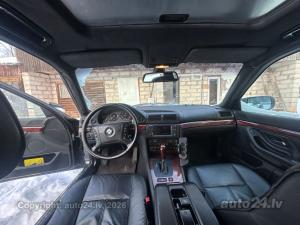 Black BMW 7 Series 2000 in Tallinn, with an engine capacity of 2.90 L and mileage of 383 thousand km for 6500 €, photo 10 on AUTOMOTO.COM.LV