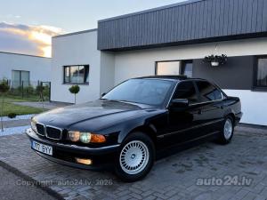 Melns BMW 7 Series 2000 Tartu, ar dzinēja tilpumu 2.80 L un nobraukumu 230 tūkst. km par 9999 €, foto 4 vietnē AUTOMOTO.COM.LV