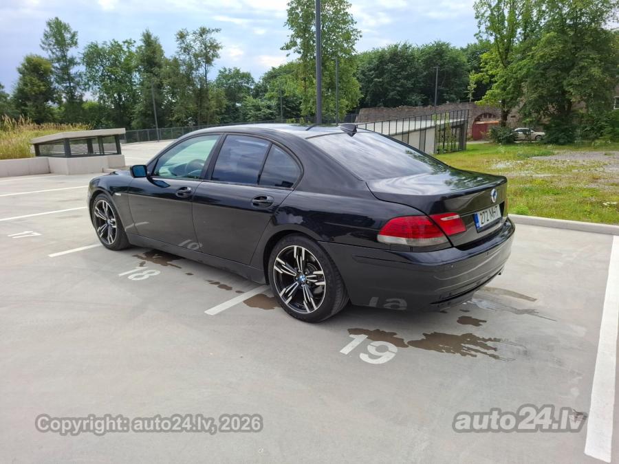 Melns BMW 7 Series 2003 Narva, ar dzinēja tilpumu 3.00 L un nobraukumu 347 tūkst. km par 3000 €, foto 5 vietnē AUTOMOTO.COM.LV