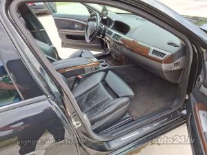 Melns BMW 7 Series 2003 Narva, ar dzinēja tilpumu 3.00 L un nobraukumu 347 tūkst. km par 3000 €, foto 8 vietnē AUTOMOTO.COM.LV