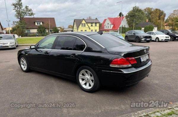 Black BMW 7 Series 2006 in Tallinn, with an engine capacity of 4.00 L and mileage of 202 thousand km for 7400 €, photo 4 on AUTOMOTO.COM.LV
