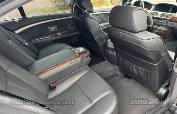 Black BMW 7 Series 2006 in Tallinn, with an engine capacity of 4.00 L and mileage of 202 thousand km for 7400 €, photo 7 on AUTOMOTO.COM.LV