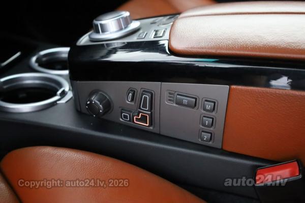 Melns BMW 7 Series 2006 Tallina, ar dzinēja tilpumu 3.00 L un nobraukumu 369 tūkst. km par 2999 €, foto 10 vietnē AUTOMOTO.COM.LV