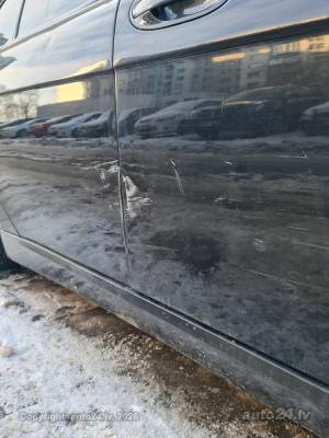 Melns BMW 7 Series 2007 Tallina, ar dzinēja tilpumu 3.00 L un nobraukumu 472 tūkst. km par 3500 €, foto 7 vietnē AUTOMOTO.COM.LV