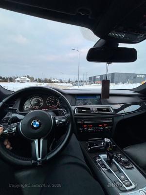 Melns BMW 7 Series 2008 Tartu, ar dzinēja tilpumu 3.00 L un nobraukumu 360 tūkst. km par 10699 €, foto 10 vietnē AUTOMOTO.COM.LV
