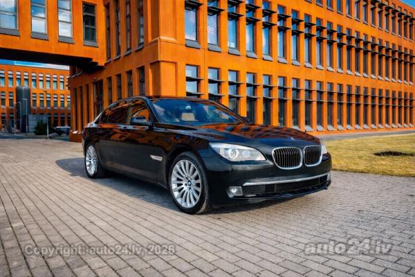 Melns BMW 7 Series 2008 Tartu, ar dzinēja tilpumu 3.00 L un nobraukumu 395 tūkst. km par 10900 €, foto 1 vietnē AUTOMOTO.COM.LV