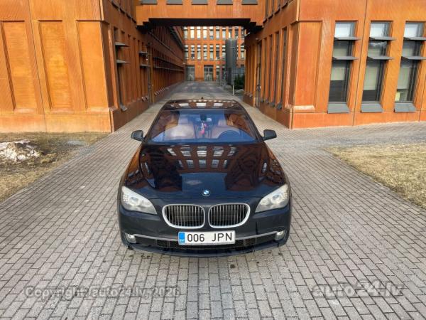 Melns BMW 7 Series 2008 Tartu, ar dzinēja tilpumu 3.00 L un nobraukumu 395 tūkst. km par 10900 €, foto 6 vietnē AUTOMOTO.COM.LV