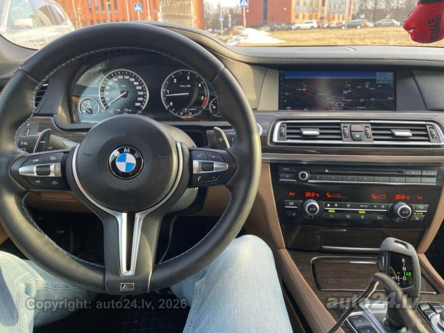 Melns BMW 7 Series 2008 Tartu, ar dzinēja tilpumu 3.00 L un nobraukumu 395 tūkst. km par 10900 €, foto 15 vietnē AUTOMOTO.COM.LV
