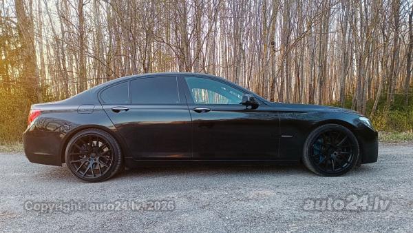 Black BMW 7 Series 2008 in Tallinn, with an engine capacity of 3.00 L and mileage of 360 thousand km for 10000 €, photo 8 on AUTOMOTO.COM.LV