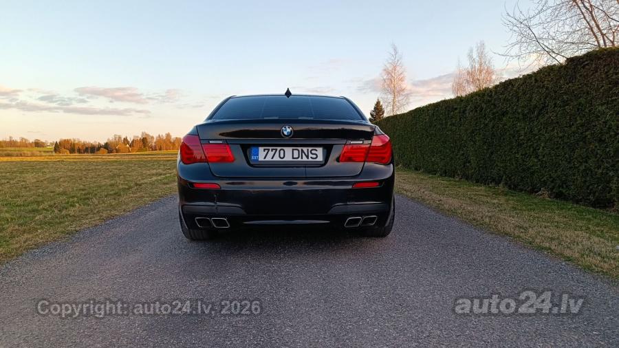 Melns BMW 7 Series 2008 Tallina, ar dzinēja tilpumu 3.00 L un nobraukumu 360 tūkst. km par 10000 €, foto 14 vietnē AUTOMOTO.COM.LV